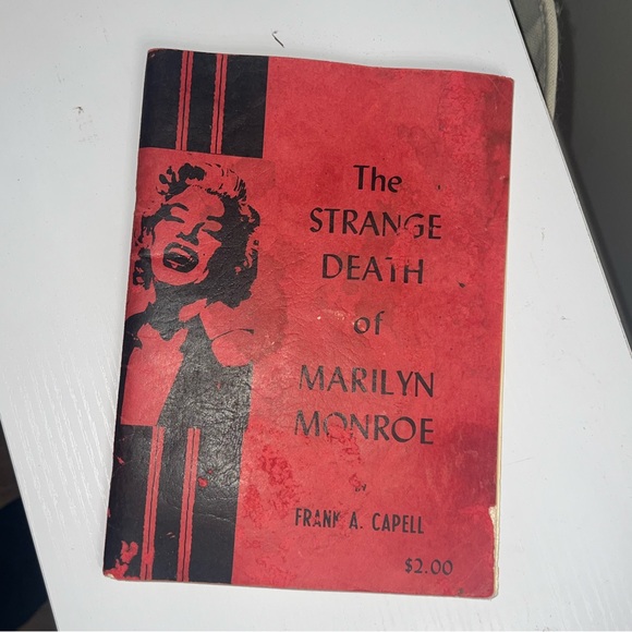 Marilyn Monroe | Other | The Strange Death Of Marilyn Monroe Book ...